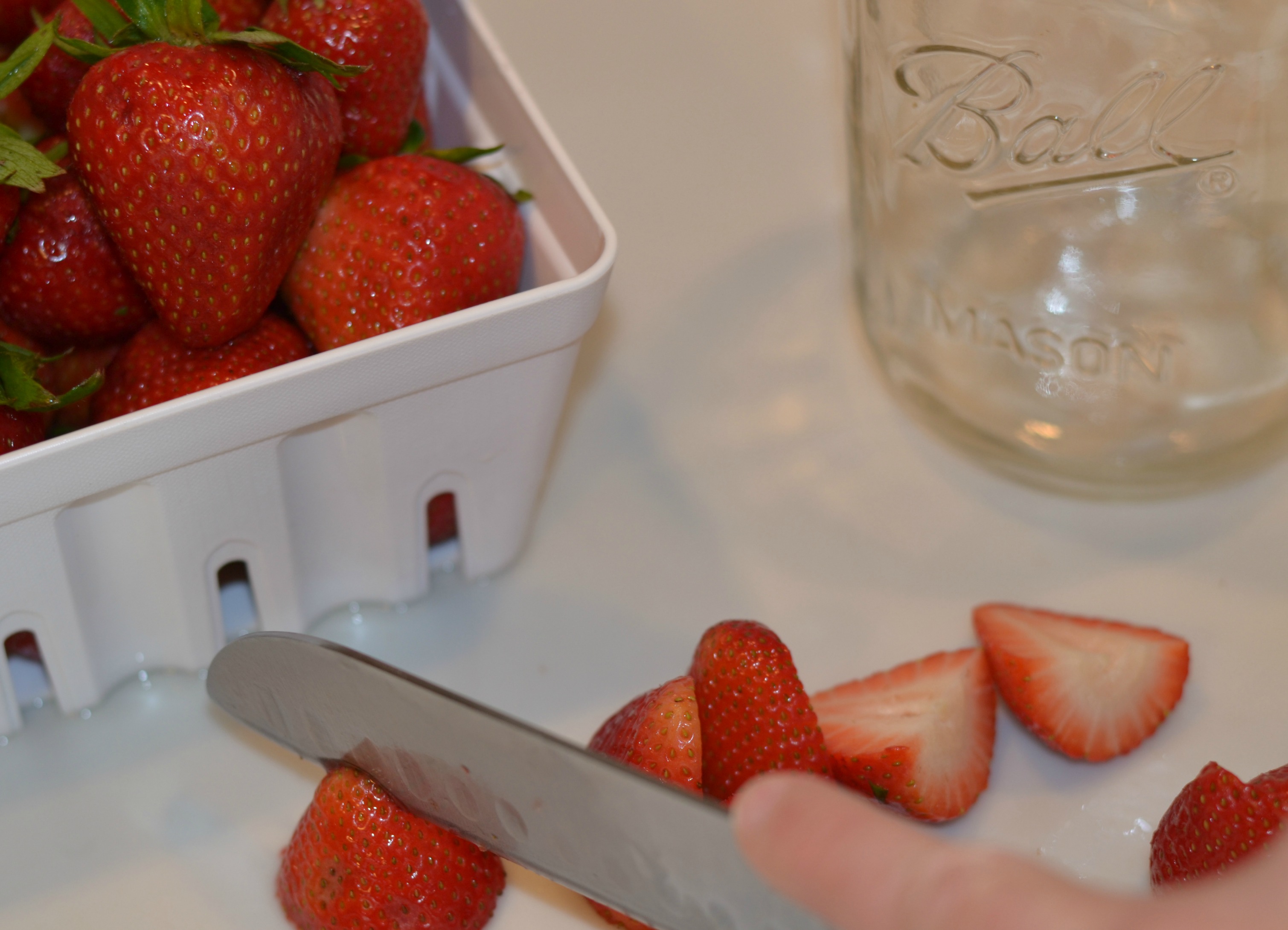 How to Keep Berries Fresher Longer - Houston Mommy and Lifestyle ... How to Keep Berries Fresher Longer - Houston Mommy and Lifestyle ...